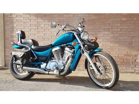 SUZUKI suzuki-intruder-600-vs600-gls-vn51a-1996 occasion - Le Parking