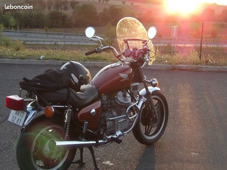 HONDA honda-cx-400-custom occasion - Le Parking