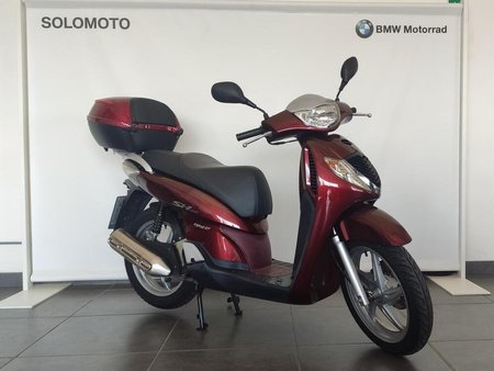HONDA 1999-s-reg-honda-sh50-city-express-moped-50cc-retro-future ...