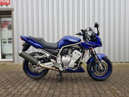 YAMAHA mooie-yamaha-fzx-700-fazer Used - the parking motorcycles