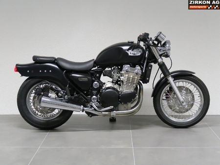 TRIUMPH triumph-adventurer-900cc-modern-classic-motorcycle Used - the ...