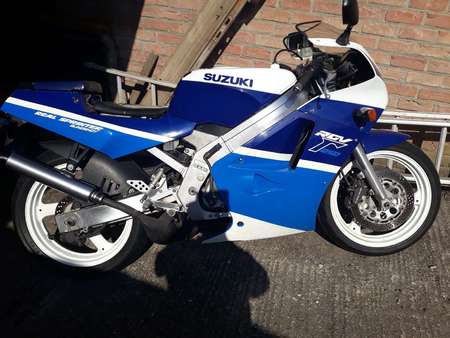 SUZUKI suzuki-rgv-250-vj-22-de-origem Gebrauchtmotorrad
