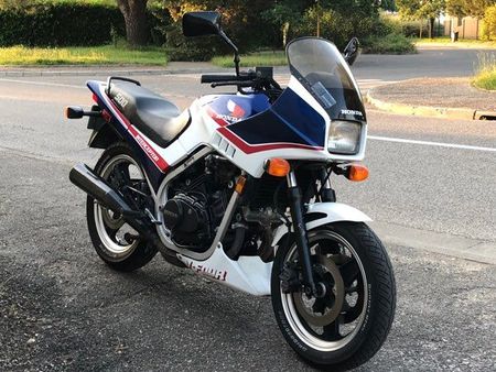 HONDA honda-vf-500 Used - the parking motorcycles