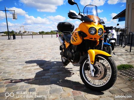 TRIUMPH triumph-tiger-885i-955i occasion - Le Parking