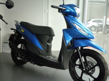 Suzuki Address Colors | Reviewmotors.co