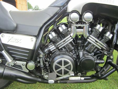 YAMAHA yamaha-v-max-1200-2lt-absolut-original-kanadisches-mod tweedehands - De Parking