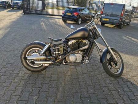 Honda Shadow 1100 Bobber