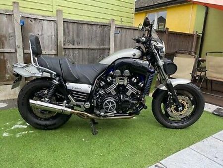 YAMAHA yamaha-vmax1200-145bhp-full-power Used - the parking motorcycles