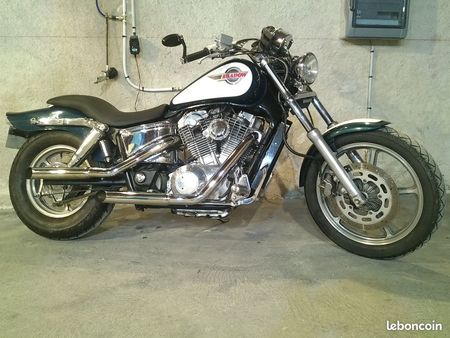 HONDA 1100-vt-shadow-custom occasion - Le Parking