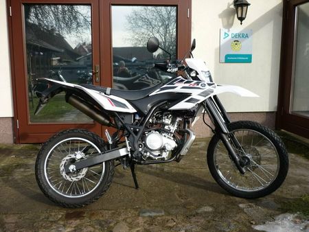 YAMAHA yamaha-wr-125-r-wr125 Used - the parking motorcycles