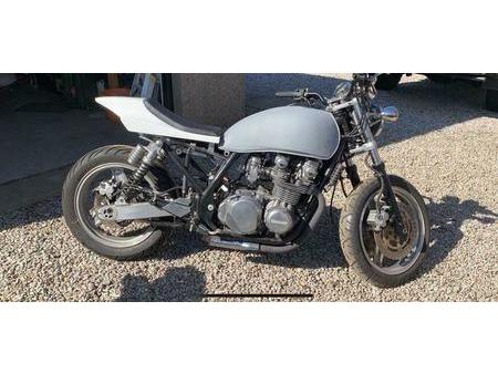 Kawasaki Zephyr Zr750 Cafe Racer | Reviewmotors.co