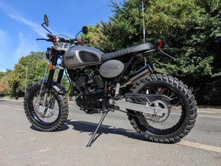 BULLIT brand-new-bluroc-hero-125cc-retro-scrambler-learner-legal ...
