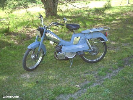 MBK mobylette-av-88-bleu-motobecane-motoconfort-collection ...