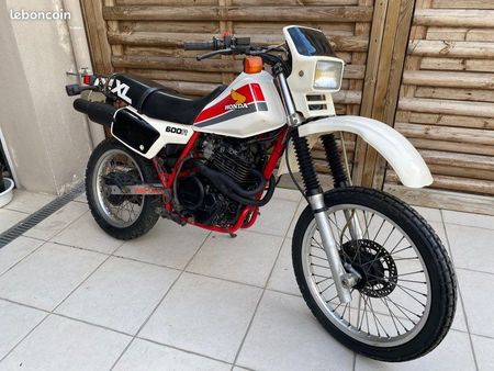 HONDA honda-xlr-600 occasion - Le Parking