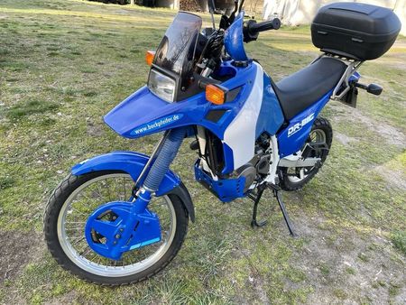 SUZUKI suzuki-dr-750-s-big tweedehands - De Parking