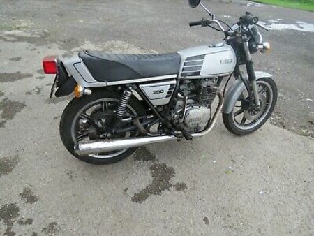 YAMAHA yamaha-xs250-running-riding-project-historic-vehicle Used - the ...