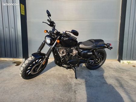 HYOSUNG moto-hyosung-125-cm3-bobber-aquila occasion - Le Parking