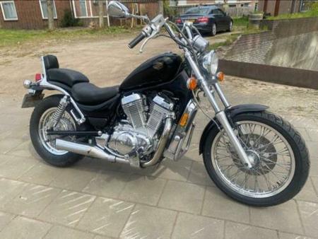 Suzuki Intruder 700 Cafe Racer | Reviewmotors.co
