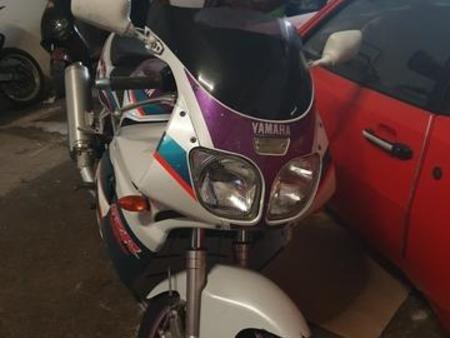YAMAHA yamaha-fzr-500-3hj-in-top Used - the parking motorcycles