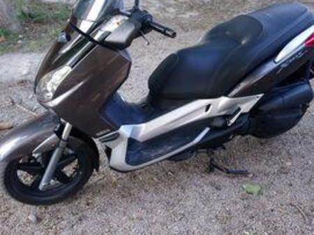 YAMAHA yamaha-x-max-250-125-kat-b-nardo-grey tweedehands - De Parking