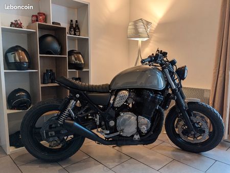 Suzuki Inazuma 250 Scrambler | Reviewmotors.co