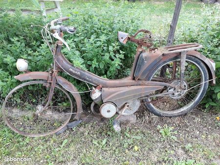 MBK ancienne-mobylette-motobecane-av42-grise occasion - Le Parking