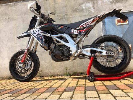 APRILIA aprilia-sxv-550 Used - the parking motorcycles