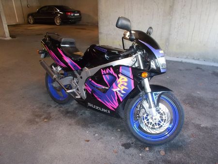 SUZUKI suzuki-rg-125-f-fun Used - the parking motorcycles