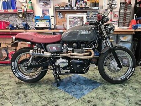 TRIUMPH triumph-bonneville-custom-build-cafe-racer-865-carb-model ...