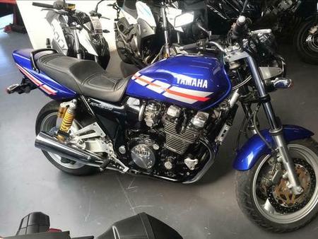 YAMAHA yamaha-xjr-1200-kenny-roberts-edition Gebrauchtmotorrad