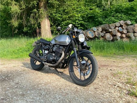 Suzuki 400cc Cafe Racer | Reviewmotors.co
