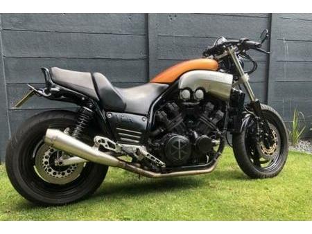 Yamaha Vmax Cafe Racer | Reviewmotors.co