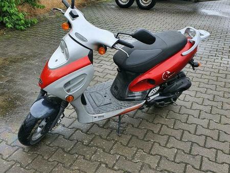 KYMCO kymco-cobra-no-yamaha-kawasaki-suzuki-50ccm-100ccm-125-ccm ...