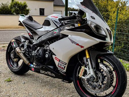 Aprilia Rsv4 Custom