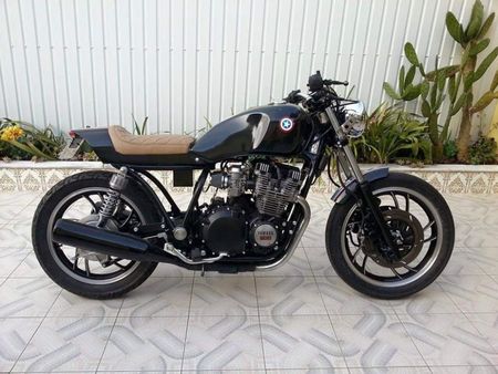 Yamaha Xj750 Cafe Racer Build | Reviewmotors.co