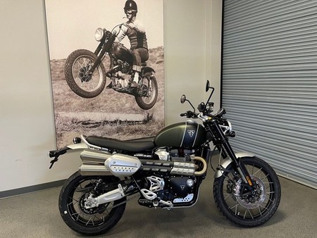 Triumph Bonneville Scrambler Green | Reviewmotors.co