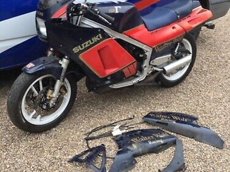 SUZUKI suzuki-rg400-rg500-rolling-chassis-walter-wolf-rg-400-500-barn ...