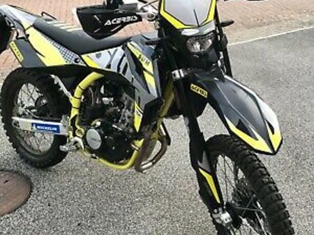 FANTIC MOTOR swm-rs125r-enduro-green-lane-tet-fantic-beta-crf-dt-125cc ...