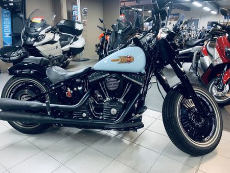 HARLEY DAVIDSON harley-davidson-softail-slim-s-2012-1690-cm3-moto ...
