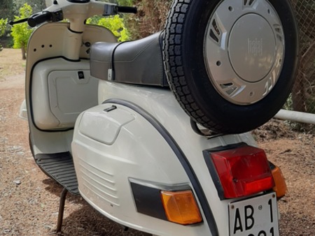 BAJAJ piaggio-150-sprint-veloce-bajaj-chetak-asi Used - the parking ...