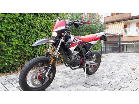 FANTIC MOTOR vendo-fantic-motor-motard-125-m-performance-4t-2018-usata ...