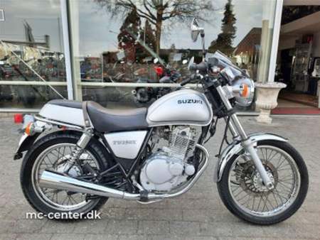 SUZUKI suzuki-tu-125-xt em segunda mão - O Parking