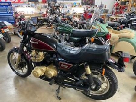 Kawasaki Spectre 1100 Bobber | Reviewmotors.co