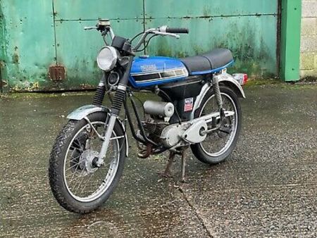 YAMAHA 1975-yamaha-fs1-dx-type-599-matching-numbers-49cc-two-stroke ...