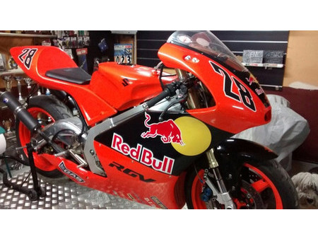 SUZUKI SUZUKI - RGV250 Used - the parking motorcycles