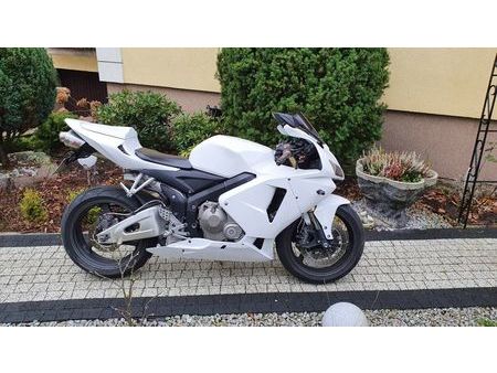 Honda Cbr 600 Rr Pc37 Technische Daten