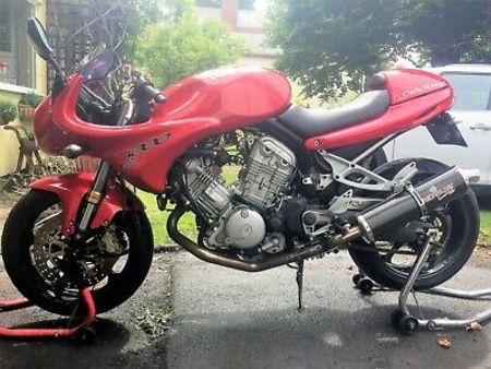 VOXAN motorcycle-rare-voxan-cafe-racer-v-twin-1000 tweedehands - De Parking