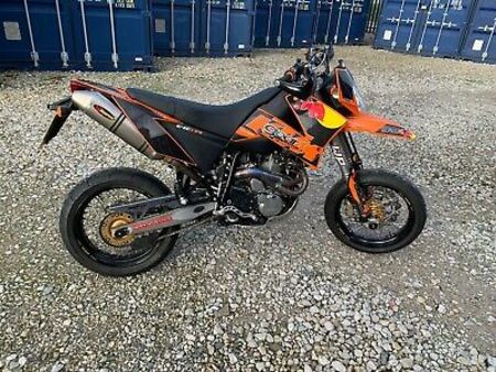 KTM ktm-lc4-640-supermoto-immaculate-example-twin-akrapovics-and ...