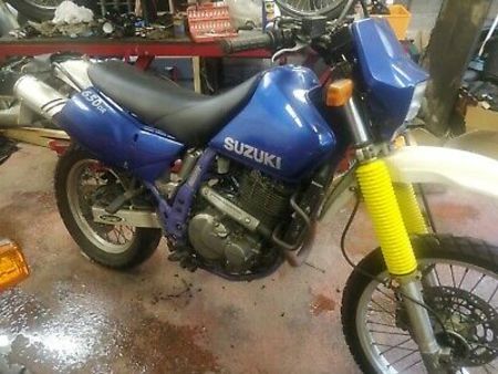 SUZUKI suzuki-dr650-project-keys-v5c-turns-over-but-no-spark-easy-fix ...