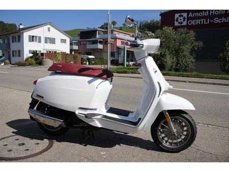 LAMBRETTA lambretta-v-125-special-flex-fender occasion - Le Parking